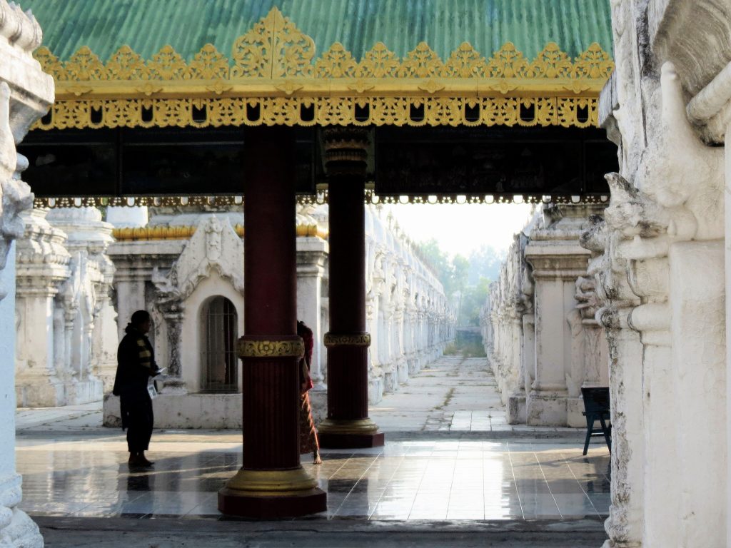 Backpacking in Myanmar (11/14) – Mandalay: Goldiges Golden Mandalay ...